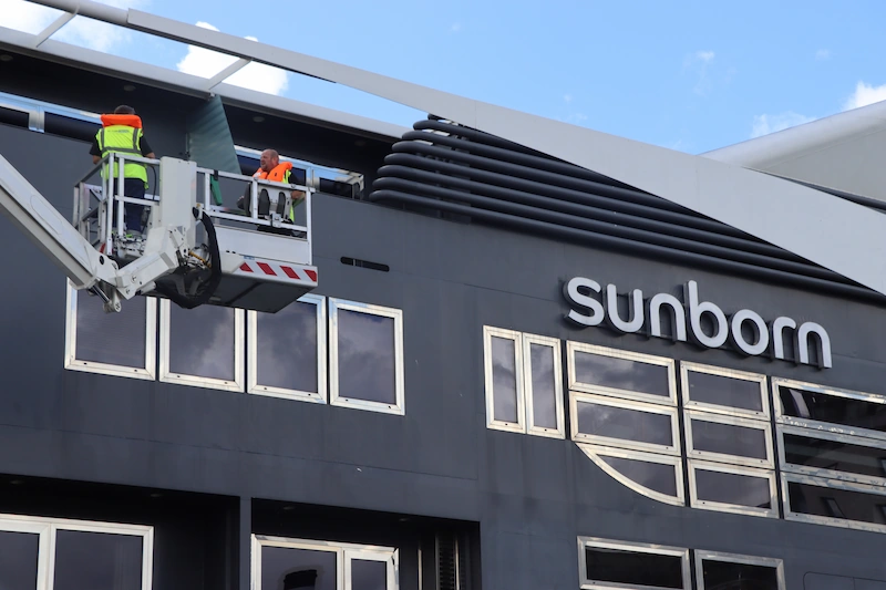 How Much Does Hotel Window Cleaning Cost?